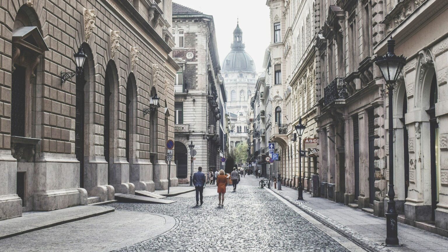 EU Blue Card Hungary: How to Apply | Hungary Visa